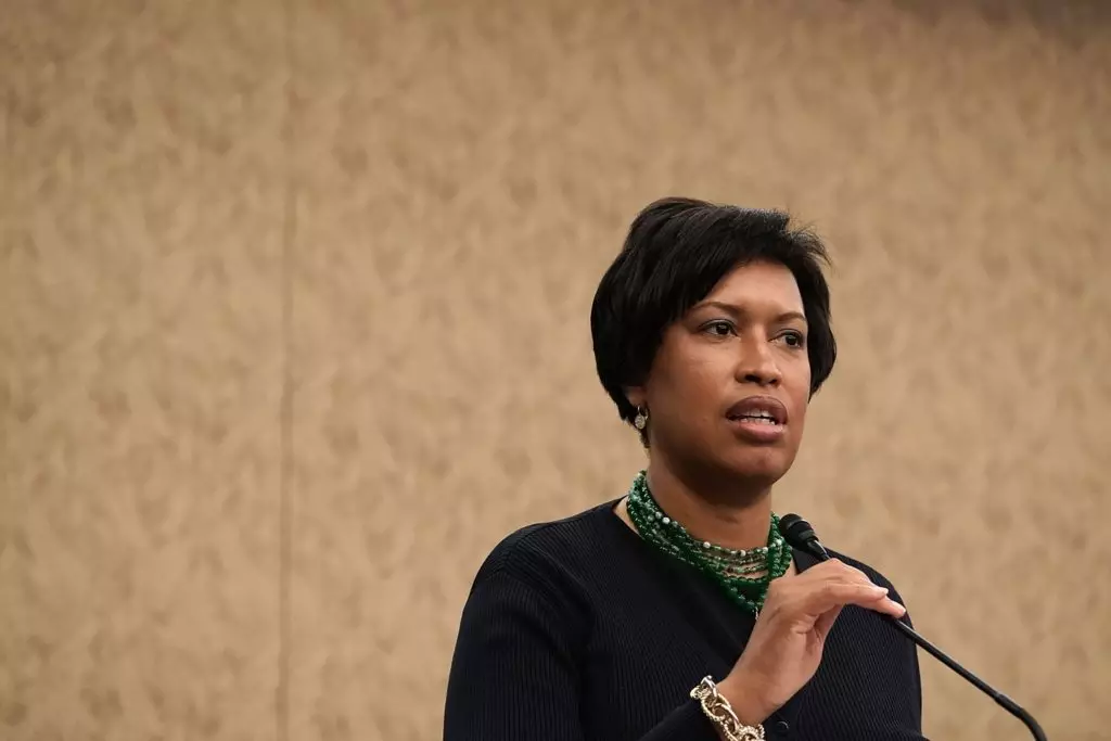 Washington, DC, primarul Muriel Bowser. Fotografie de Alex Wong/Getty Images.