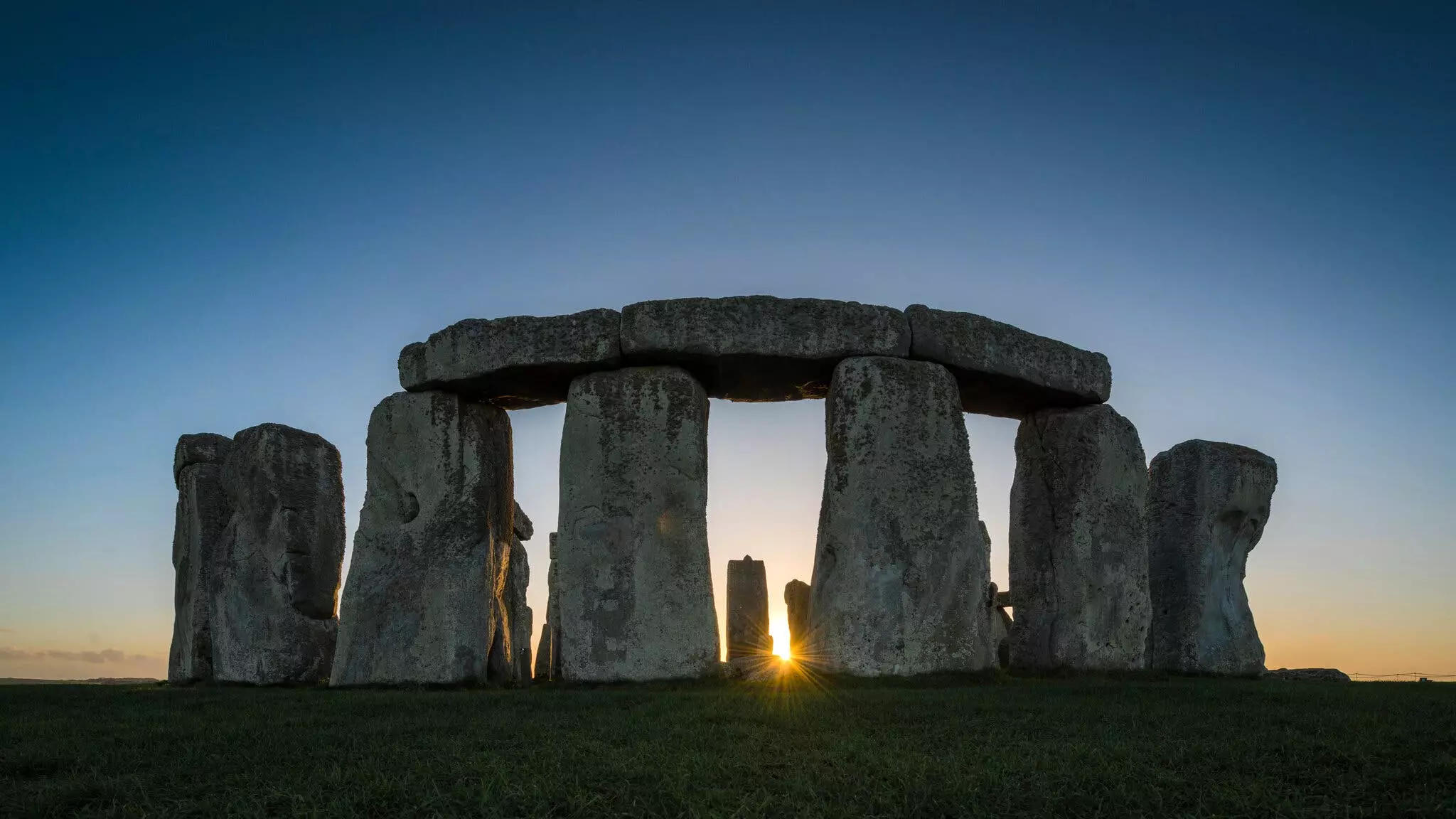 'É o início do nosso mundo moderno': como a mostra de artefatos antigos do Museu Britânico desvenda os segredos de Stonehenge