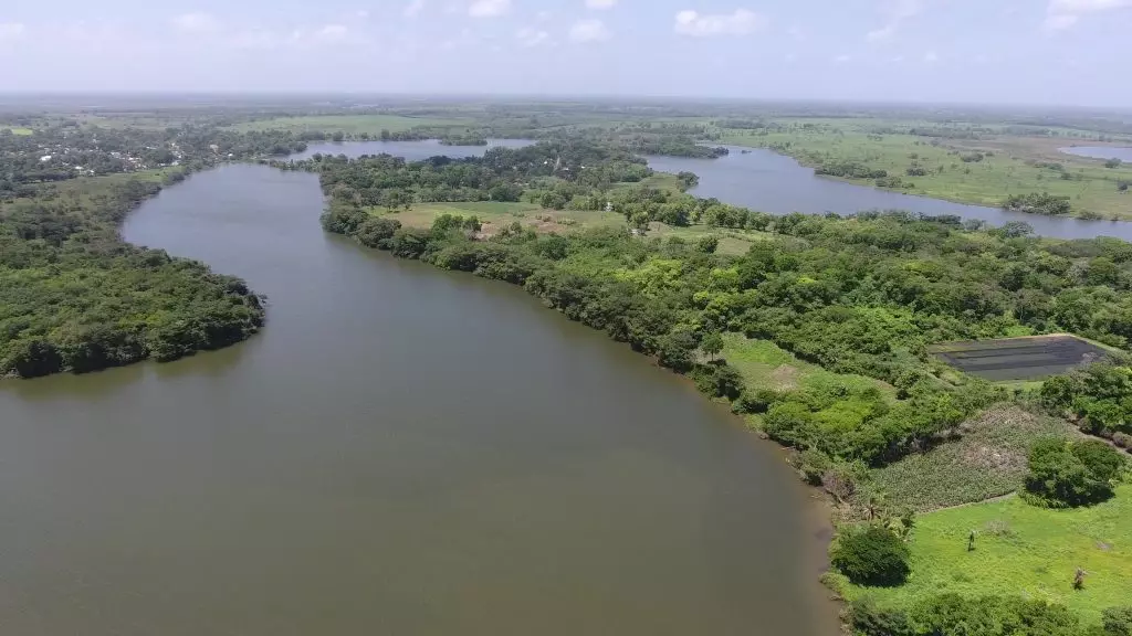 Sitio de El Tiradero sobre el río San Pedro. Foto cortesía de Takeshi Inomata.