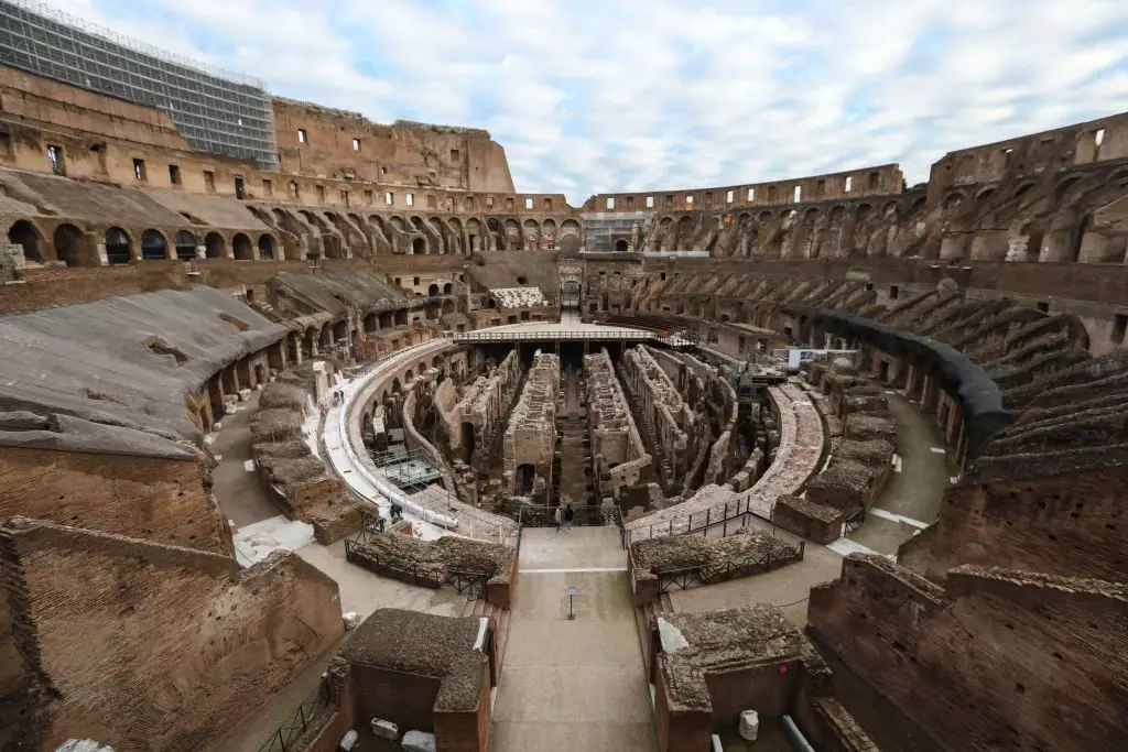 Colosseum dị na Rome, Italy. Foto sitere n'aka Cheng Tingting/Xinhua site na Getty Images.