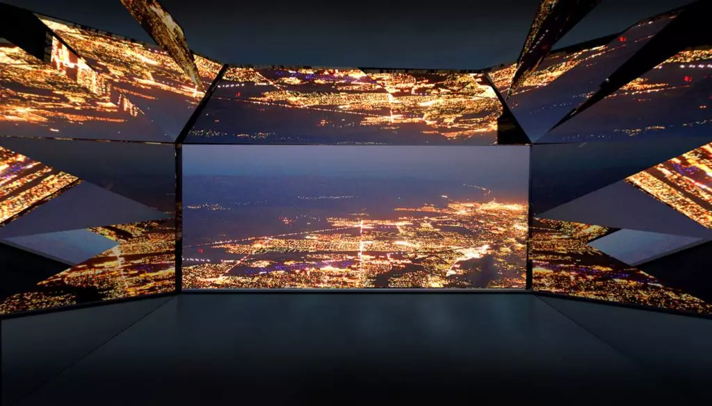 Doug Aitken Mirage (2017). Fọto: Iteriba ti Doug Aitken Idanileko.