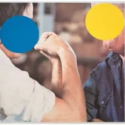 john-baldessari-দুই-বিরোধী-নীল-হলুদ-2004