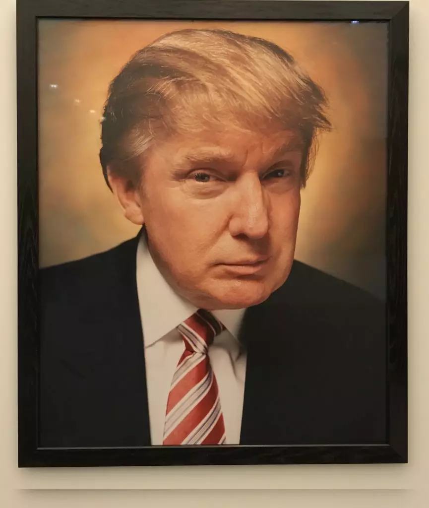 ANDRES SERRANO Donald Trump, 2004 Galerie Nathalie Obadia