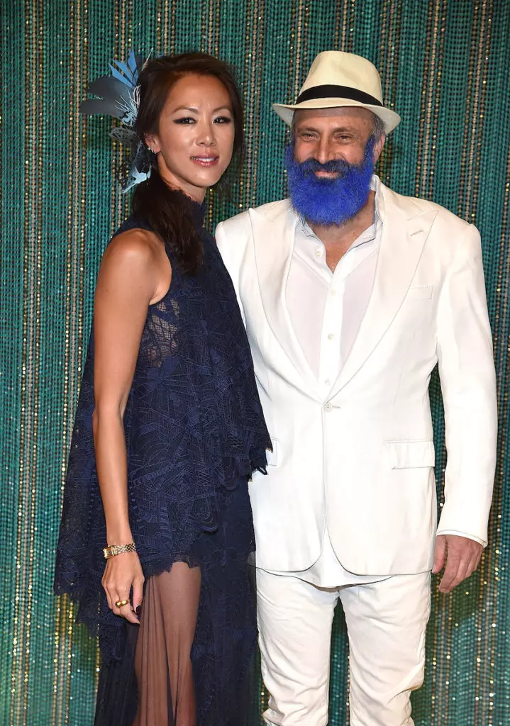 Olivia Song และ Adam Fuss ที่งาน 2017 Brooklyn Artists Ball ภาพถ่ายโดย Kevin Mazur / Getty Images สำหรับพิพิธภัณฑ์บรูคลิน