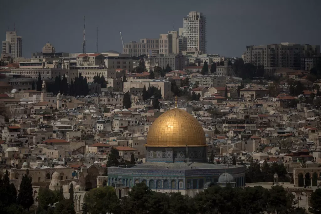 מסגד אל-אקצא נראה בעיר העתיקה ב-31 במרץ 2018 בירושלים, ישראל. (צילום מאת Chris McGrath/Getty Images)