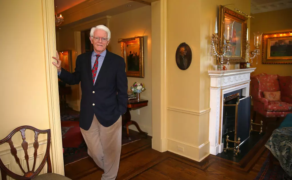 Financa Titano Peter Lynch Donacis $20 Milionon da Arto al la McMullen Muzeo de Arto de Boston College.