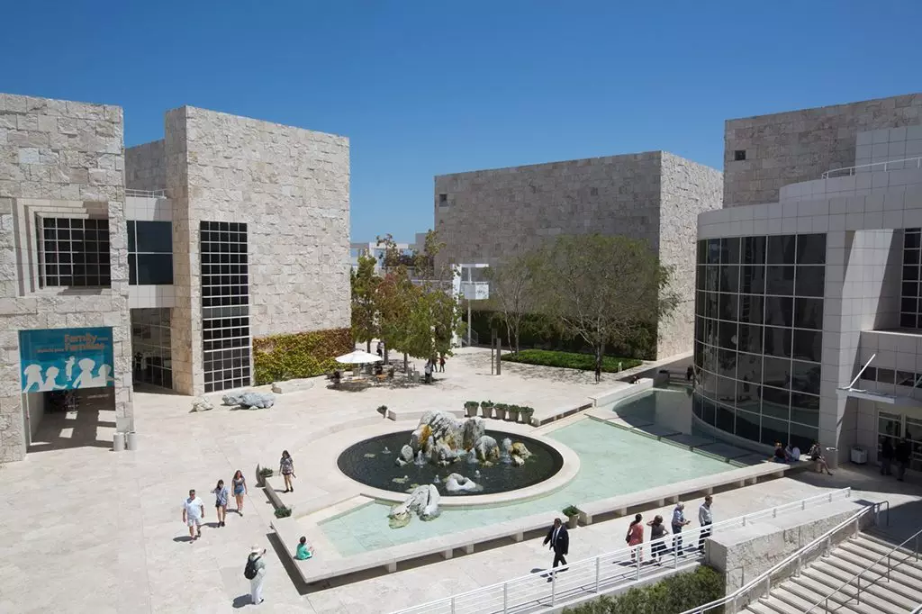 Getty centrs Losandželosā, Kalifornijā. Pieklājīgi Getty Center.