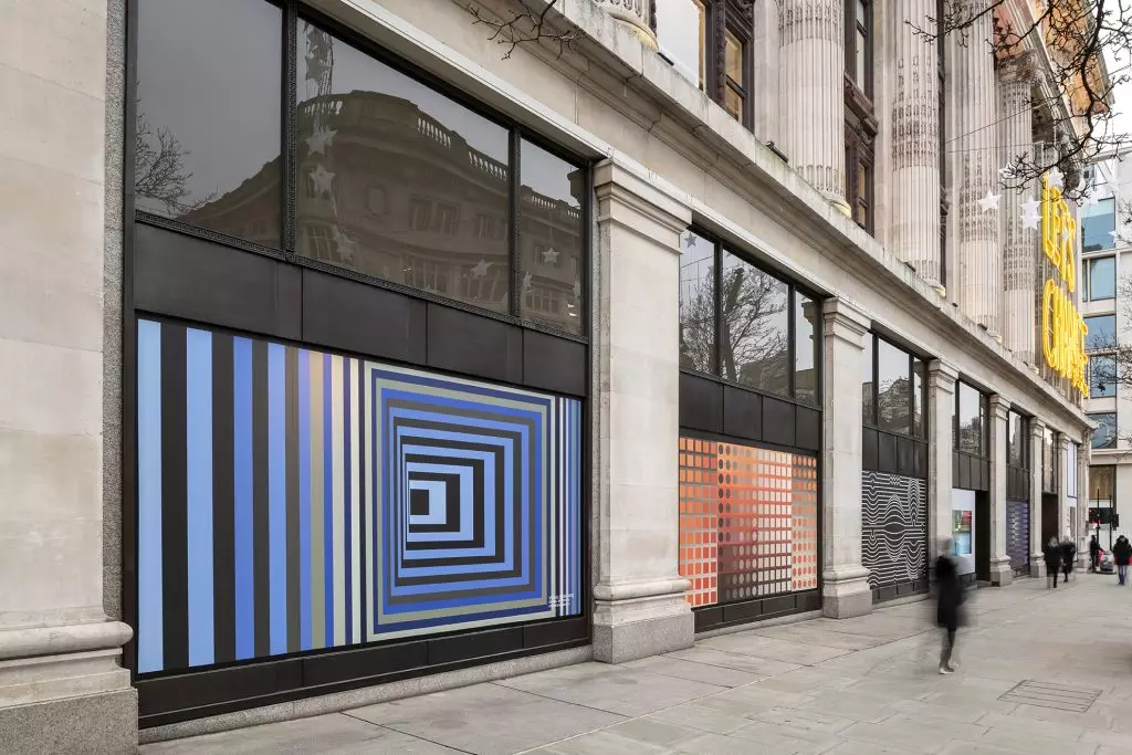 Un nou espectacle a Selfridges presenta una generació complementada per Internet a l'Op Art de Victor Vasarely (no us preocupeu, també hi ha NFT)