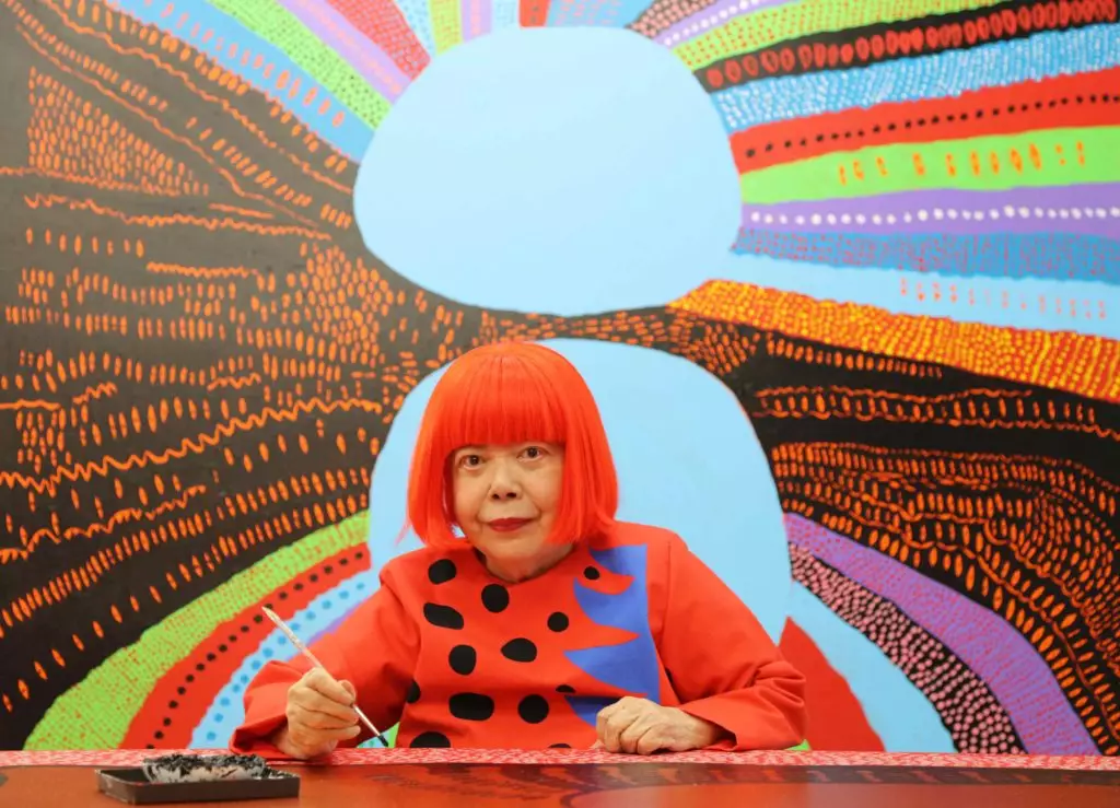 Yayoi Kusama. פאָטאָ © Yayoi Kusama, העפלעכקייַט Ota Fine Arts, טאָקיאָ / סינגאַפּאָר / שאַנגהאַי; David Zwirner, ניו יארק און וויקטאָריאַ מיראָ, לאָנדאָן / וועניס.