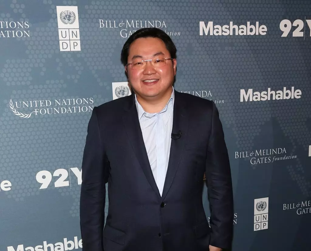 Kollektor Jho Low-a birikdirilen gaznadan 1 milliard dollar almak üçin ABŞ 16393_1