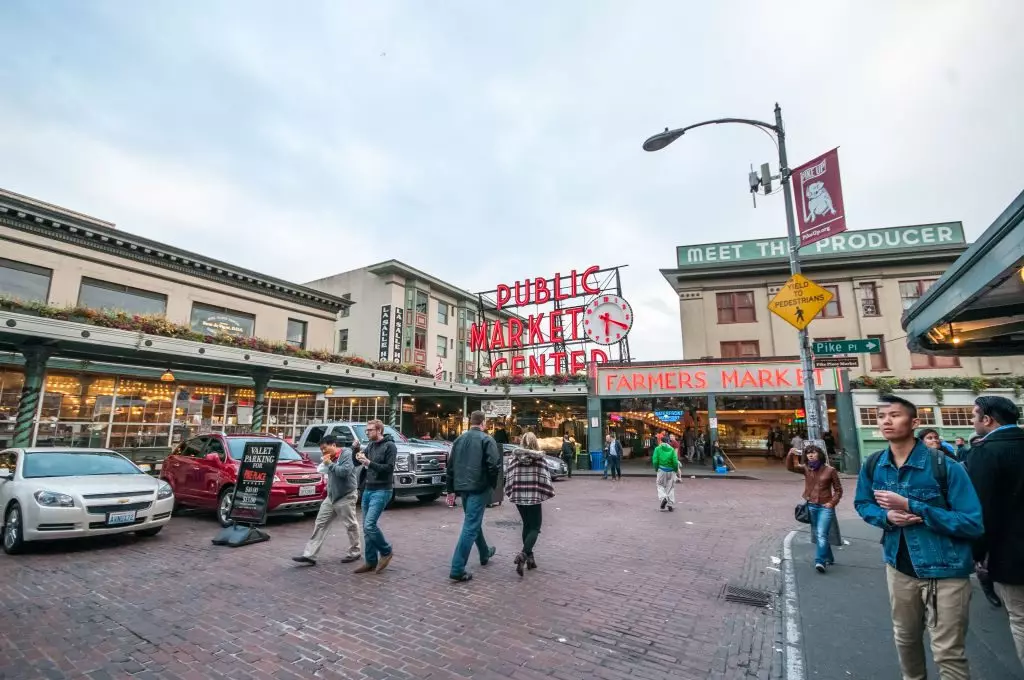 Pike Place Market Seattle-ben, Washingtonban, 2015. szeptember 26-án. Fotó: Elena Di Vincenzo a Getty Images segítségével.