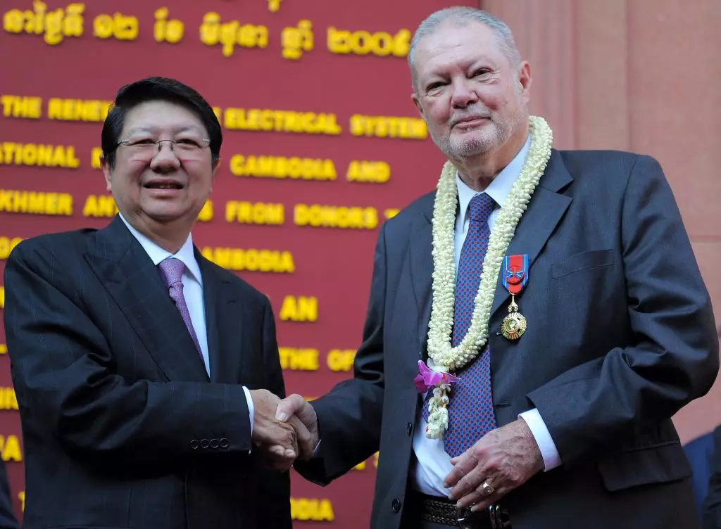 Het Metropolitan Museum of Art beoordeelt 45 oudheden waarvan Cambodjaanse functionarissen denken dat ze uit het land zijn gestolen 1713_2