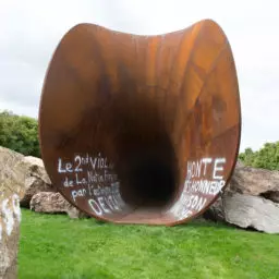 Anish Kapoor ເອີ້ນ Versailles Vandalism ເປັນວຽກພາຍໃນ 18680_5