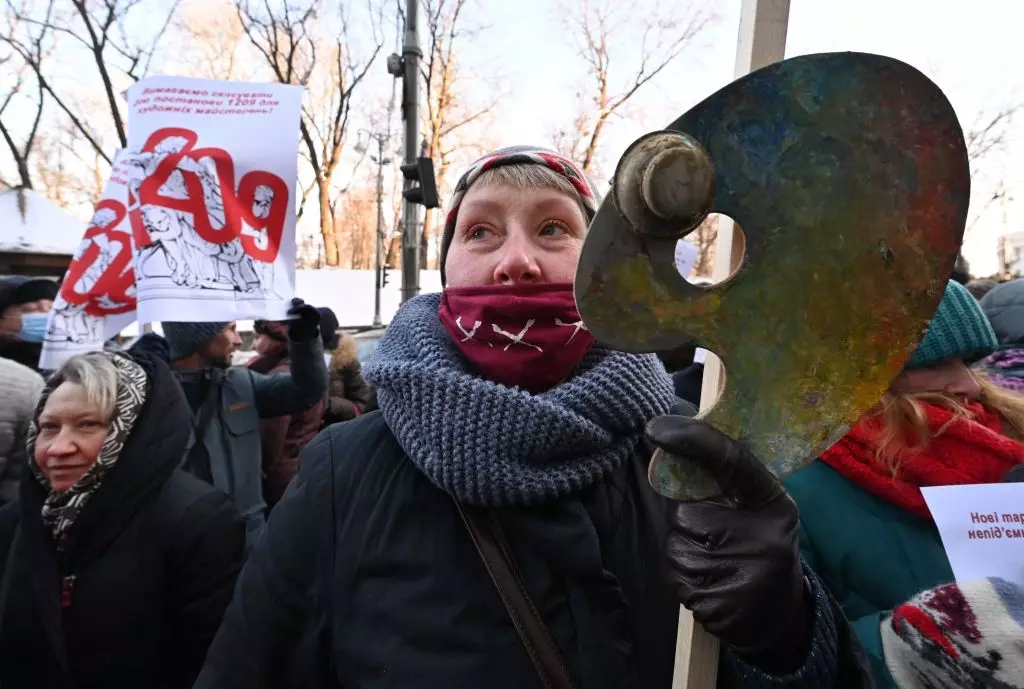 "Som pessimistes pel que fa al futur": els estrems recorren l'escena artística d'Ucraïna mentre les tensions amb Rússia augmenten