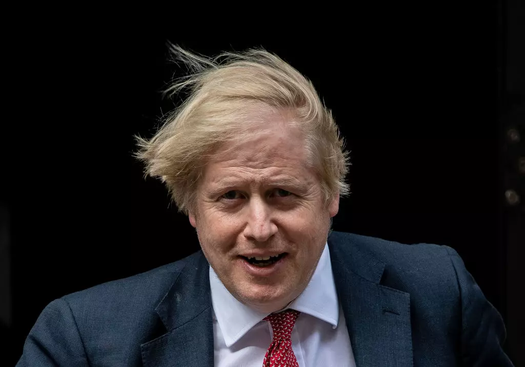 Ujumbe wa WhatsApp Unaonyesha Boris Johnson Akijitolea Kusaidia Maonyesho Mpya ya Kitamaduni kwa Kubadilishana kwa Ukarabati wa Nyumba ya Dhana.