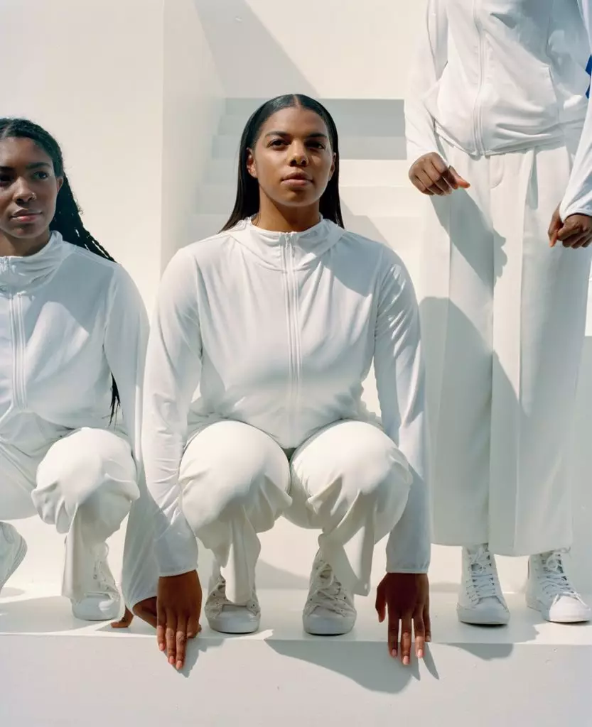 Ndị na-agba egwú na-eme Solange's Metatronia (Metatron's Cube) (2018) nke rụrụ arụ na Hammer Museum na Friday, April 13. Site n'ikike nke Hammer Museum.