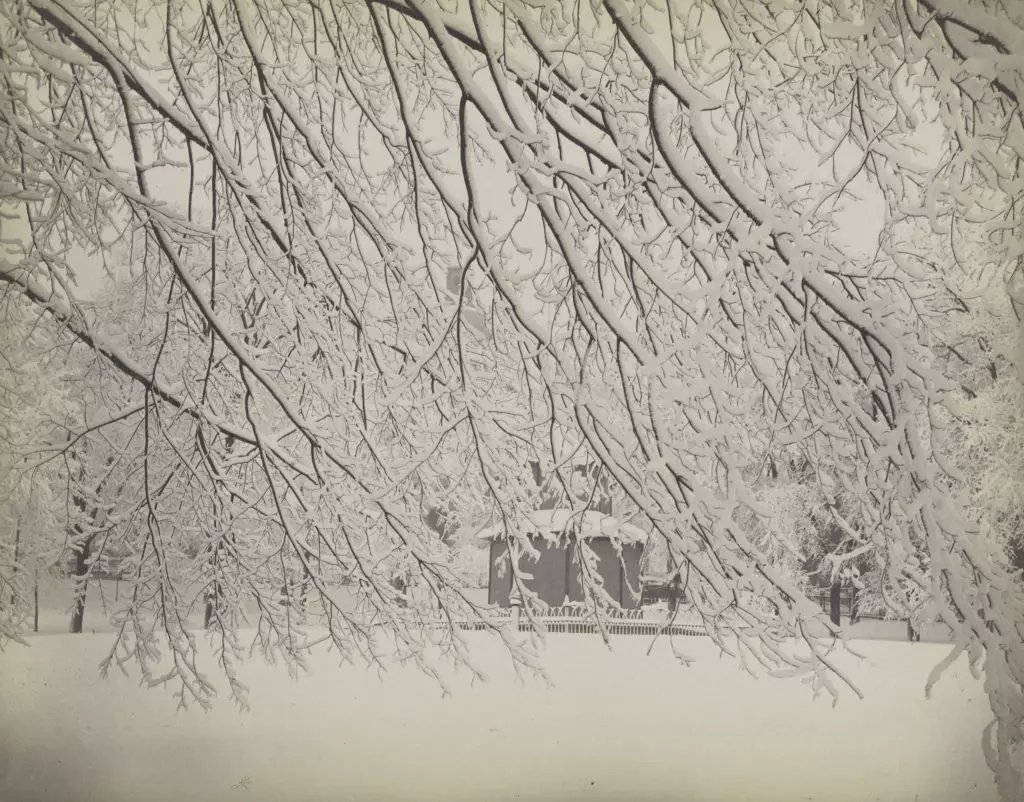 Josiah Johnson Hawes, Winter on the Common, Boston (1850-aj jaroj). Ĝentileco de la Metropola Muzeo de Arto.