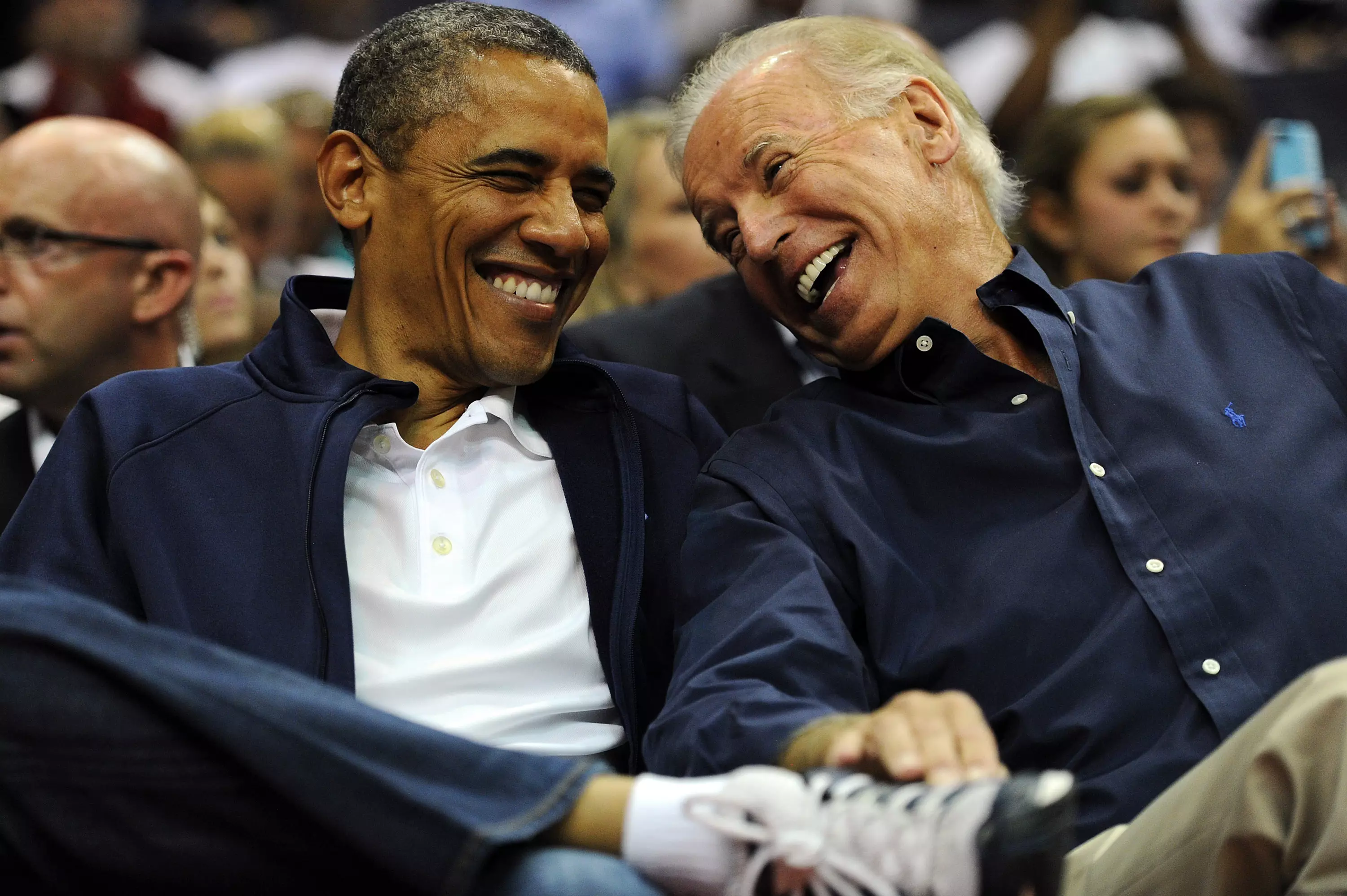 การฟื้นฟูประเพณีที่ทรัมป์ข้ามไป Joe Biden จะต้อนรับ Barack Obama ที่ทำเนียบขาวเพื่อเปิดเผยภาพเหมือนของเจ้านายเก่าของเขา