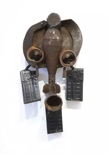 Gonçalo Mabunda Untitled (Mask) (2011)Φωτογραφία: Jack Bell Gallery