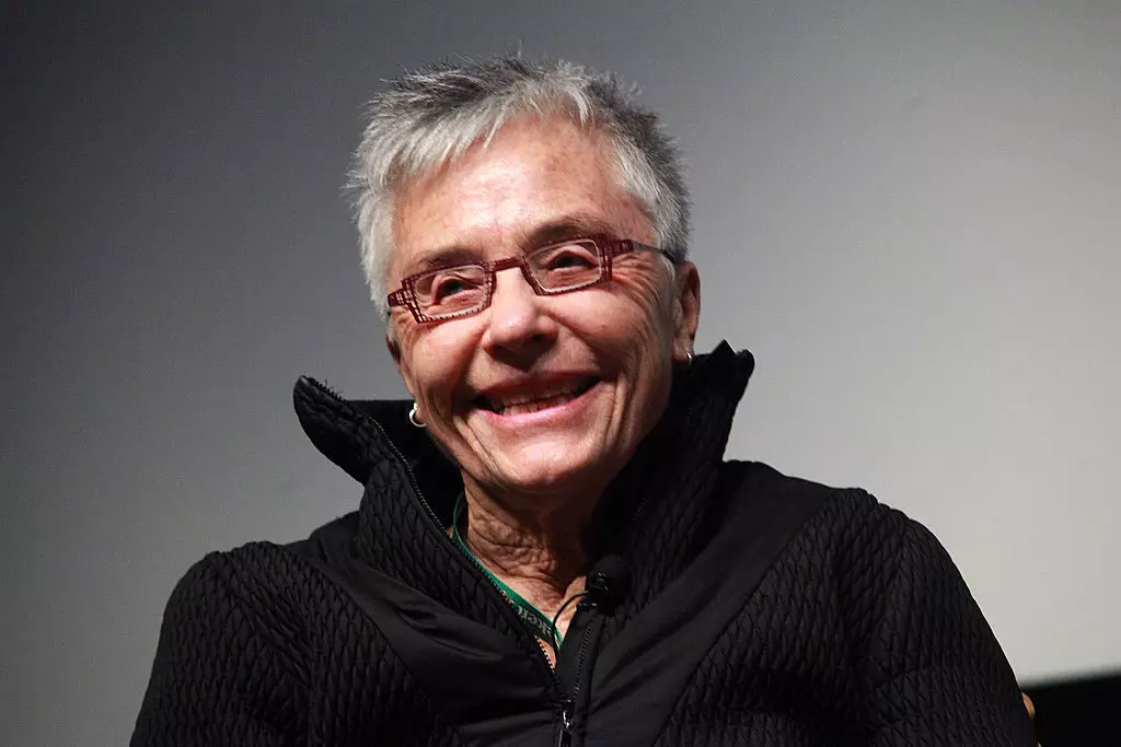 Morreu a artista e cineasta inovadora Barbara Hammer, que trouxe um olhar lésbico para o cinema 20805_2