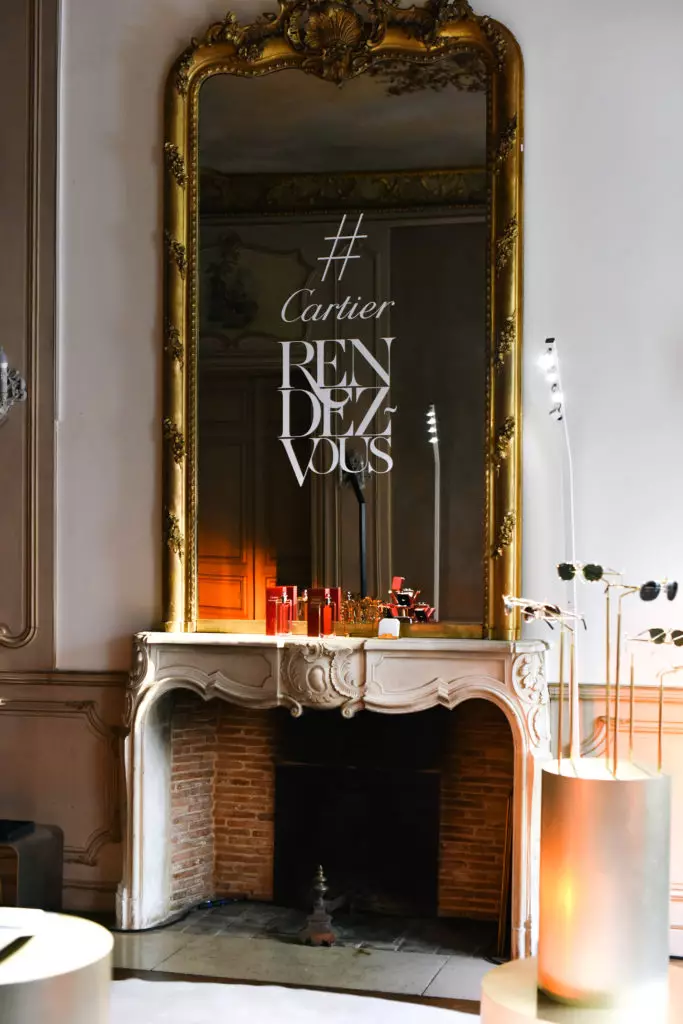 Cartier's Spring Rendez-Vous Unveiled Glamorous Treasures in a 18th-Century Parisian Mansion 21167_1