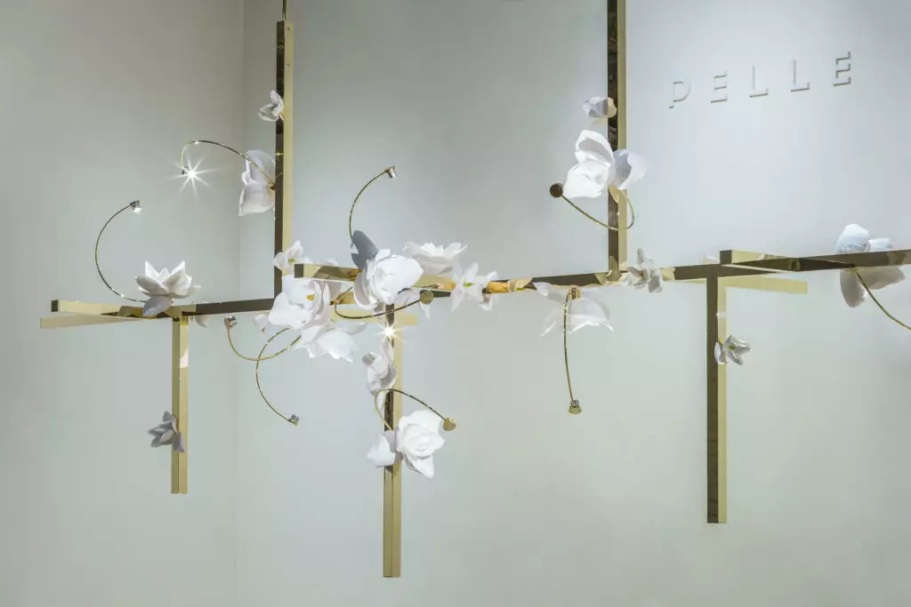 Pelle, Lure Chandelier. העפלעכקייט פון Pelle און פאָטאָגראַף Eric Petschek.