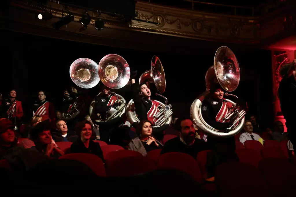 Paul Pfeiffer, University of Georgia Redcoat Band Live (2019). Foto: Paula Corte.