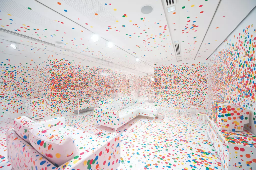 Yayoi Kusama ، يوقىتىش ئۆيى (2002–) ، قاچىلاش كۆرۈنۈشى