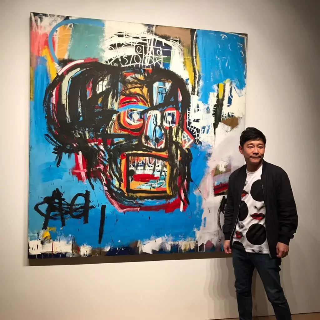 Yusaka Maezava o'zining mukofotlangan Basquiat bilan, Untitled (1982). Rasm @yusaku2020 tomonidan taqdim etilgan.