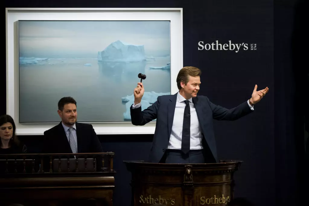 Kinumpirma ng Sotheby's ang isang Bulletproof Market na May London Contemporary Sale 24142_1