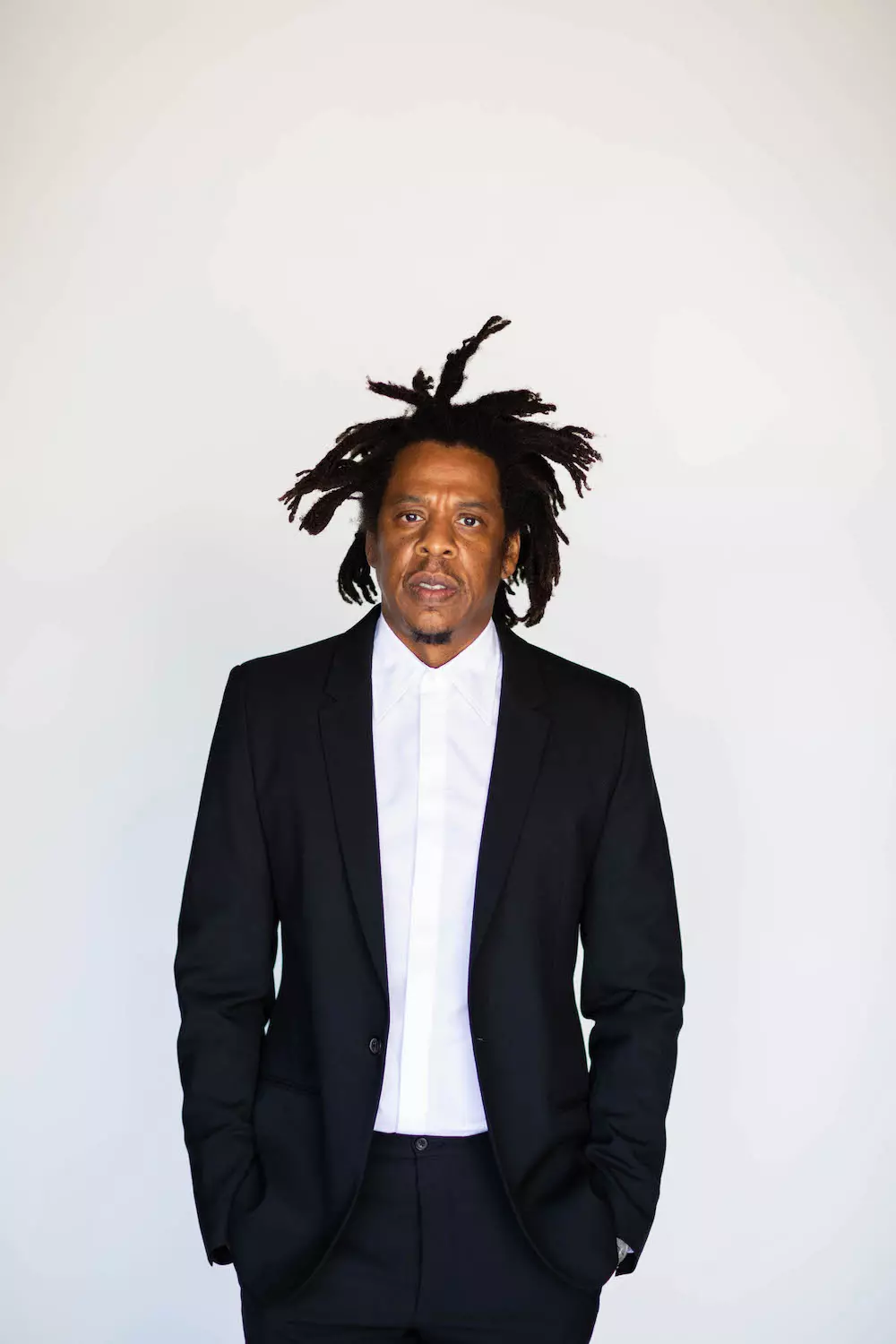 Jay-Z escolheu a estrela da arte Derrick Adams para fazer um NFT exclusivo marcando o 25º aniversário de seu álbum de estreia