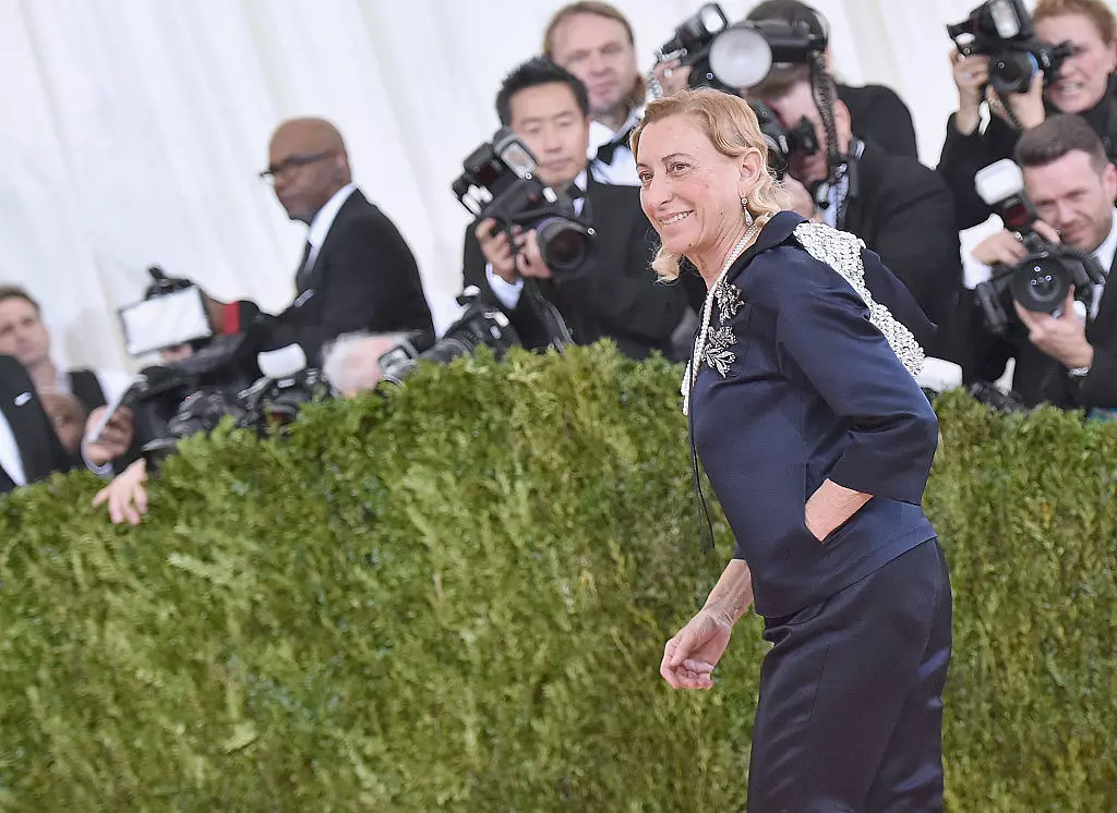 Miuccia Prada hadir dina