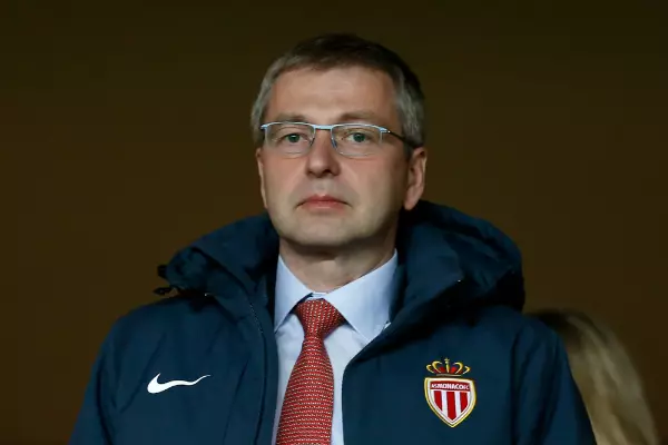 Dmitriy Rybolovlev, di stadion Louis II di Monako, 1 Maret 2015 Poto: Valery Hache/AFP/Getty Images