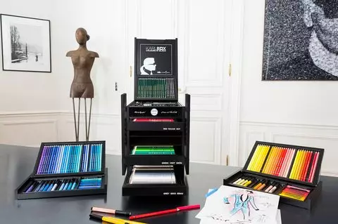 Karl Lagerfeld KARLBOX-ja Faber-Castell számára. Faber-Castell jóvoltából.