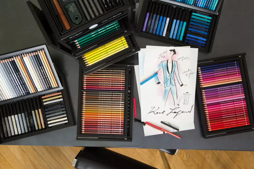 Karl Lagerfeld KARLBOX-ja Faber-Castell számára. Faber-Castell jóvoltából.