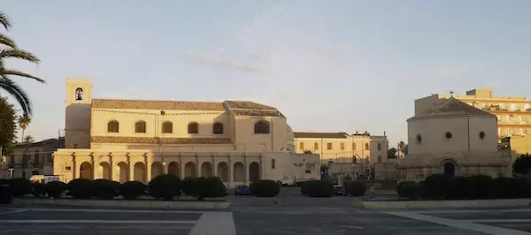 Lukisan itu pada asalnya milik Basilika Santa Lucia al Sepolcro. Foto: Siracusa Turismo