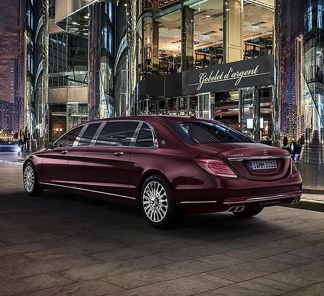 Mercedes Benz Maybach Pullman.Image: тавассути mercedes.com.