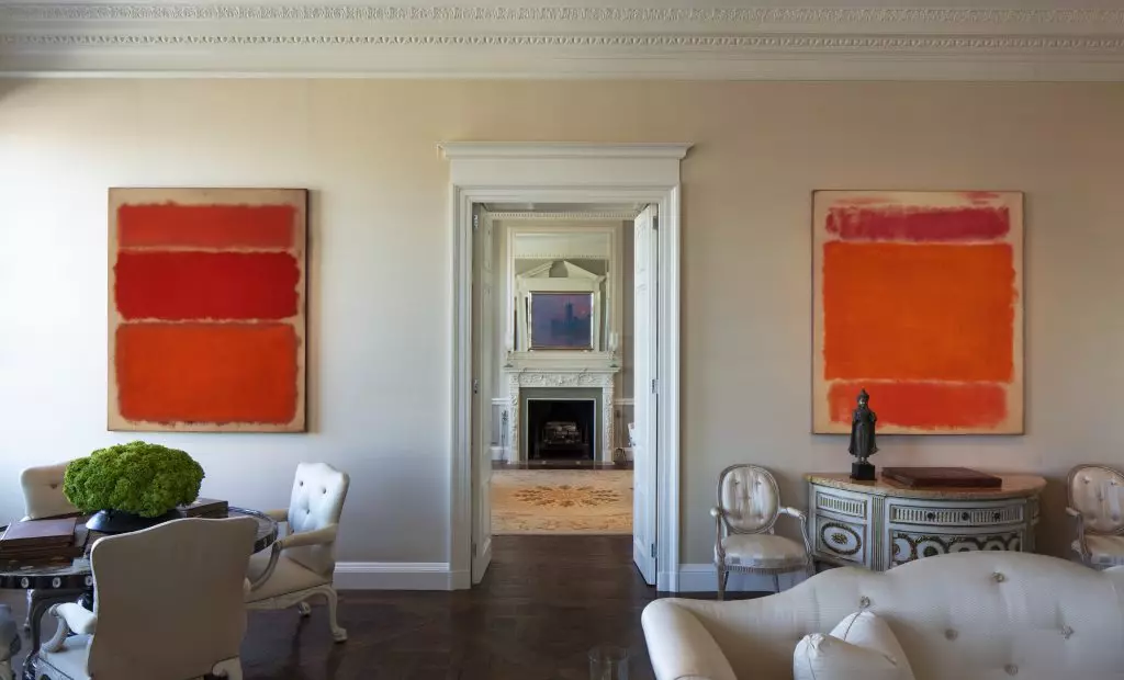 Mukati meAnne H. Bass's New York City Home, ine artworks naMark Rothko naClaude Monet. © 2022 Visko Hatfield.