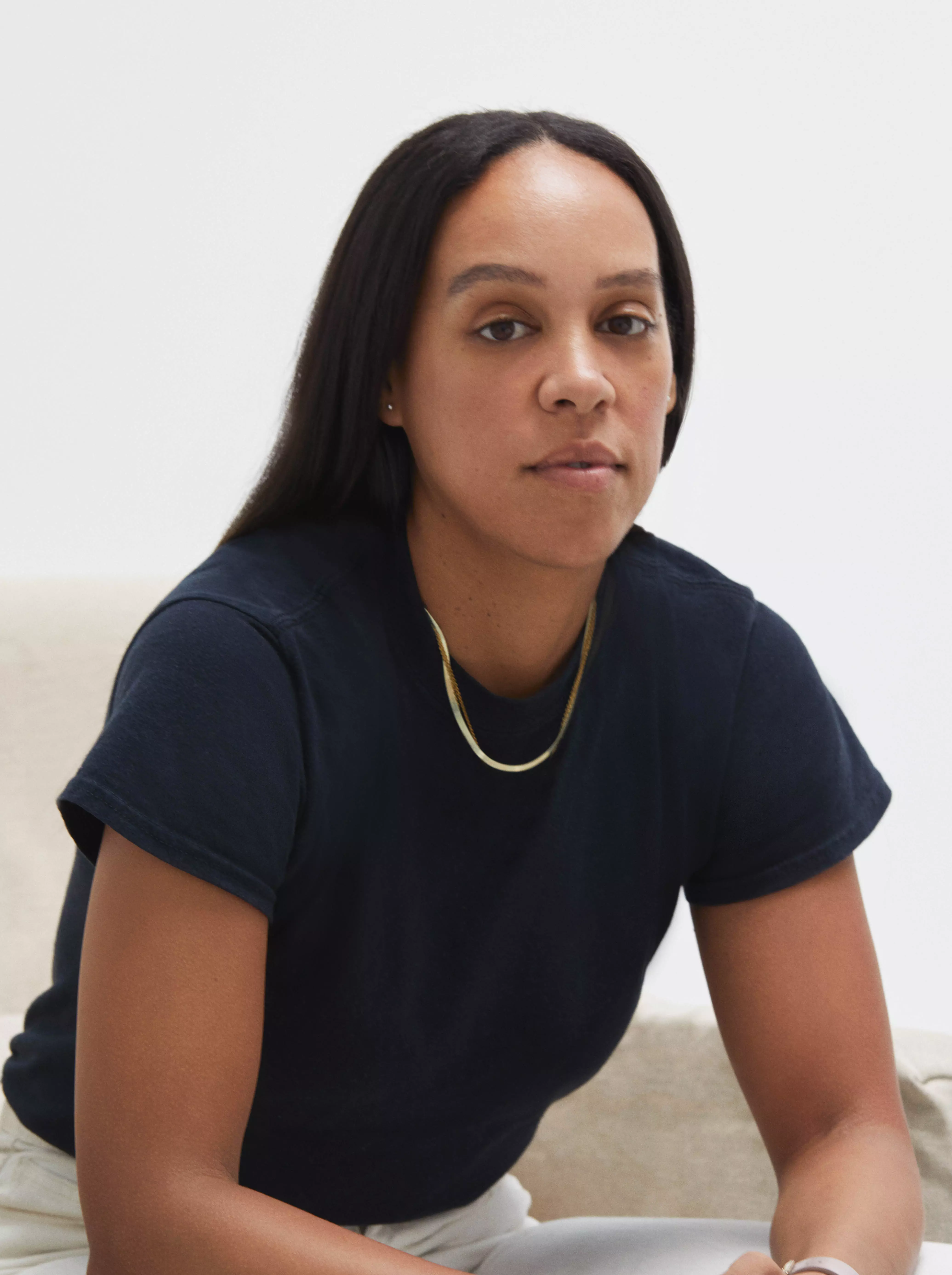 Tastemaking Curator en Dealer Ebony Haynes zal een nieuwe sectie organiseren voor Under-the-Radar Art Spaces in NADA Miami