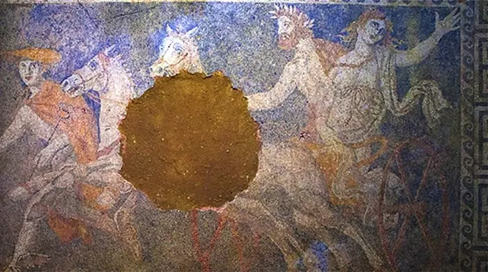 Une mosaïque à Amphipolis représentant Perséphone. Photo : avec l'aimable autorisation du ministère grec de la culture.