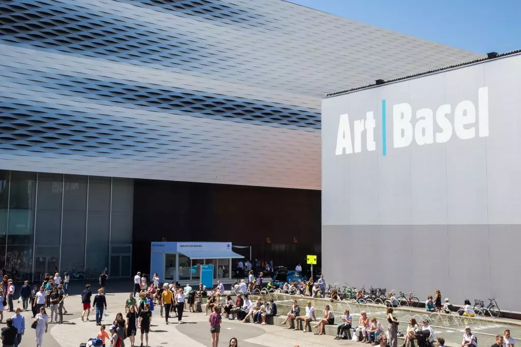 Η Art Basel μόλις δημιούργησε ένα «Ταμείο Αλληλεγγύης» 1,1 εκατομμυρίων δολαρίων για να ηρεμήσει τους ανήσυχους εκθέτες δύο εβδομάδες πριν από την ελβετική έκθεση Marquee