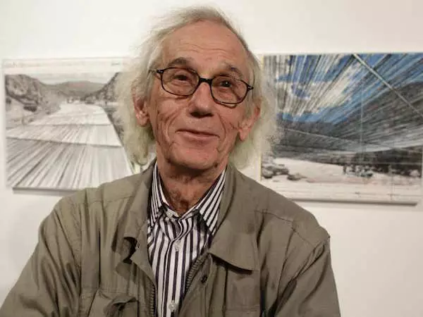 Christo.Photo: trwy Ottawa Dinesydd