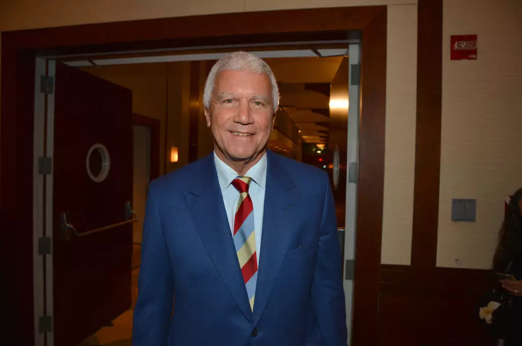 NEW YORK, NY - 14 MAART: Larry Gagosian woon die IAS Einstein-gala by wat Jim Simons vereer by Pier 60 by Chelsea Piers op 14 Maart 2019 in New York. (Foto deur Patrick McMullan/Patrick McMullan via Getty Images)