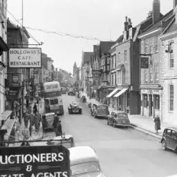 Lewes High Street c.1950Foto ihsan Brighton Photo Dwitahunan