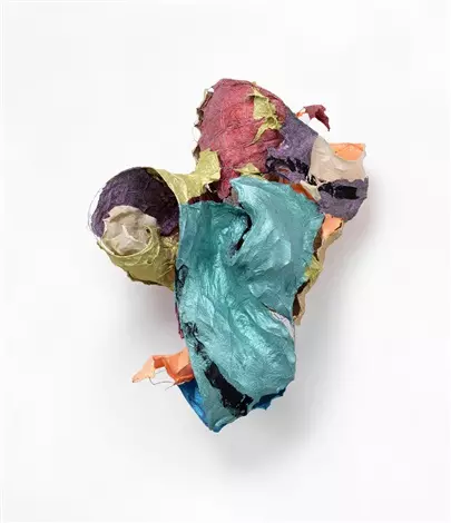 Lynda Benglis, Lure (2016). Imagine prin amabilitatea Cheim & Read.