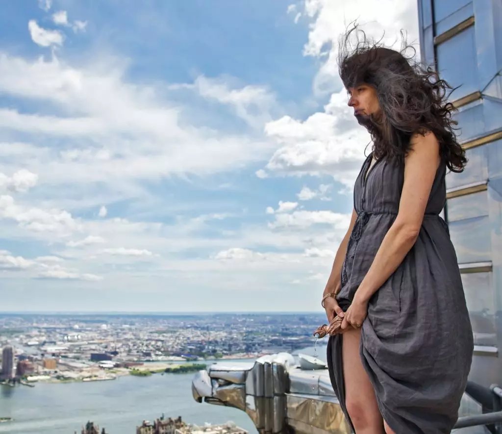 Janine Antoni, Conduit,(2009). detail. Photo: © Janine Antoni; Courtesy of the artist and Luhring Augustine, New York