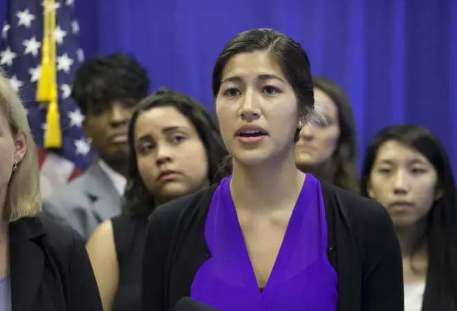 Hackerii dezactivează site-ul web Emma Sulkowicz 32204_1