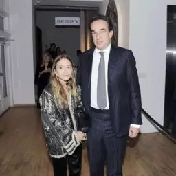 Mary-Kate Olsen, Olivier Sarkozy