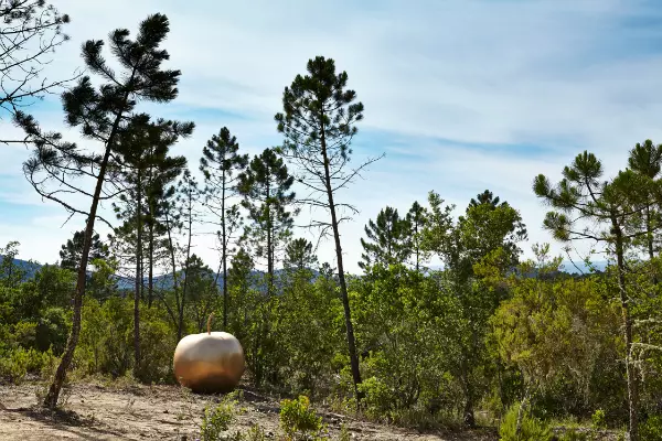 Claude Lalanne Pomme de New York (2006) Φωτογραφία: ευγενική παραχώρηση Galerie Mitterrand