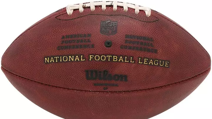 Deflategate Football виходить на аукціон 35722_1